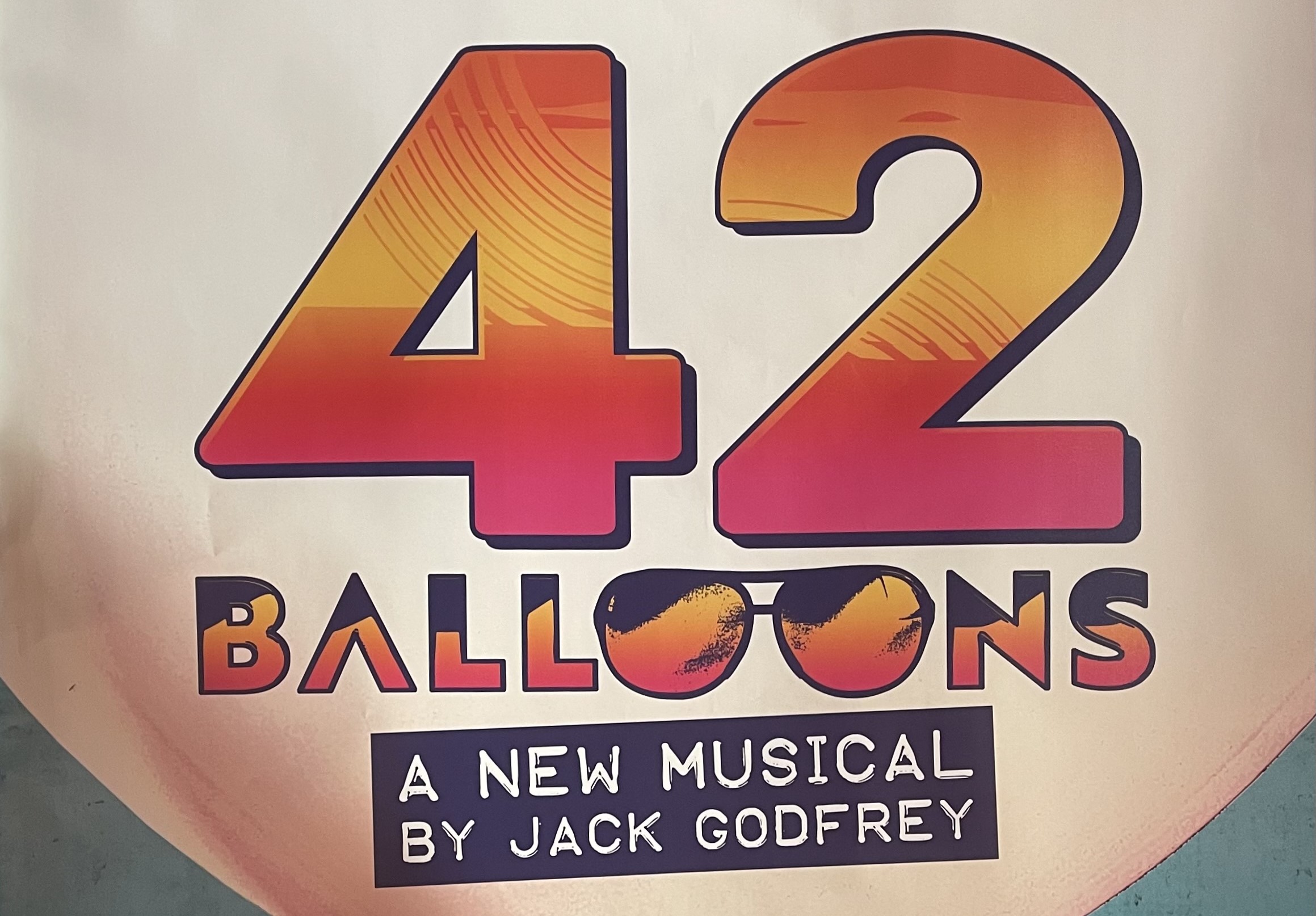 Have you seen the musical "42 Balloons" ? - Bernadette Willems